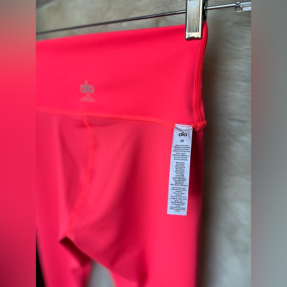 ALO Yoga | Pants & Jumpsuits | Alo 78 Highwaist Airlift Legging Pink ...